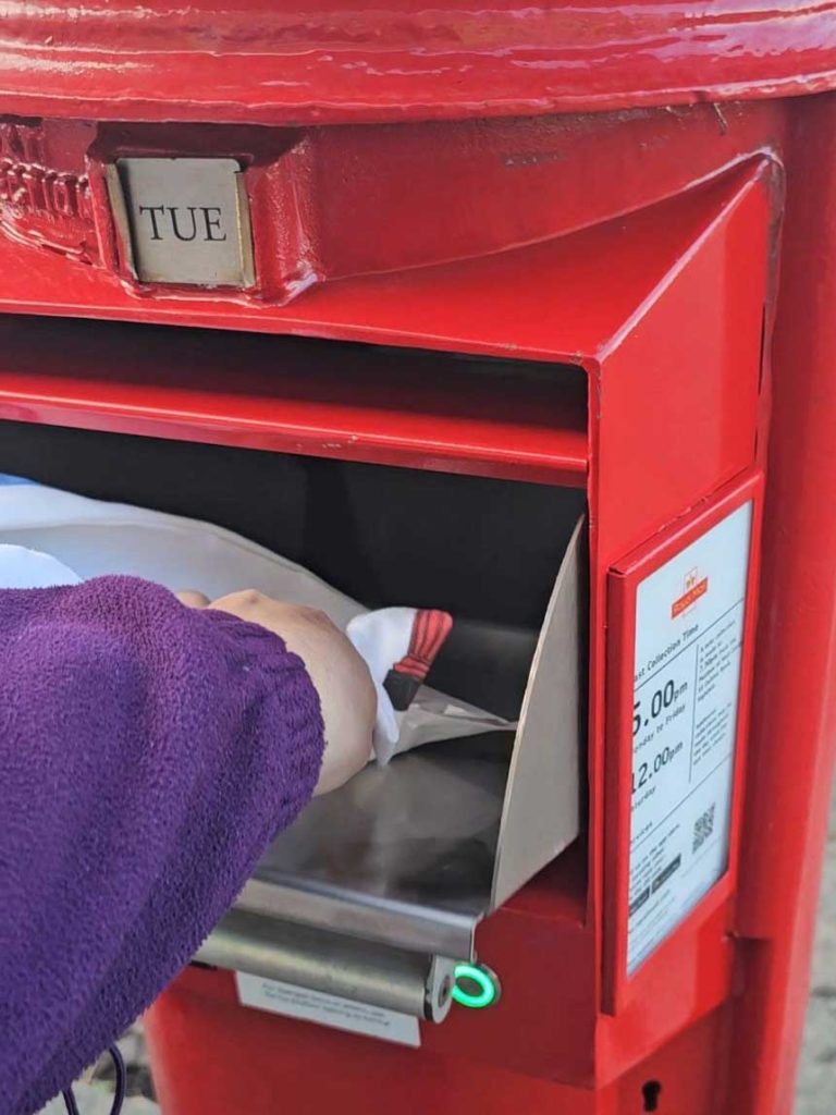 SEPTEMBER 2025 - ROYAL MAIL DELIVERS SOLAR-POWERED POSTBOXES NATIONWIDE ...